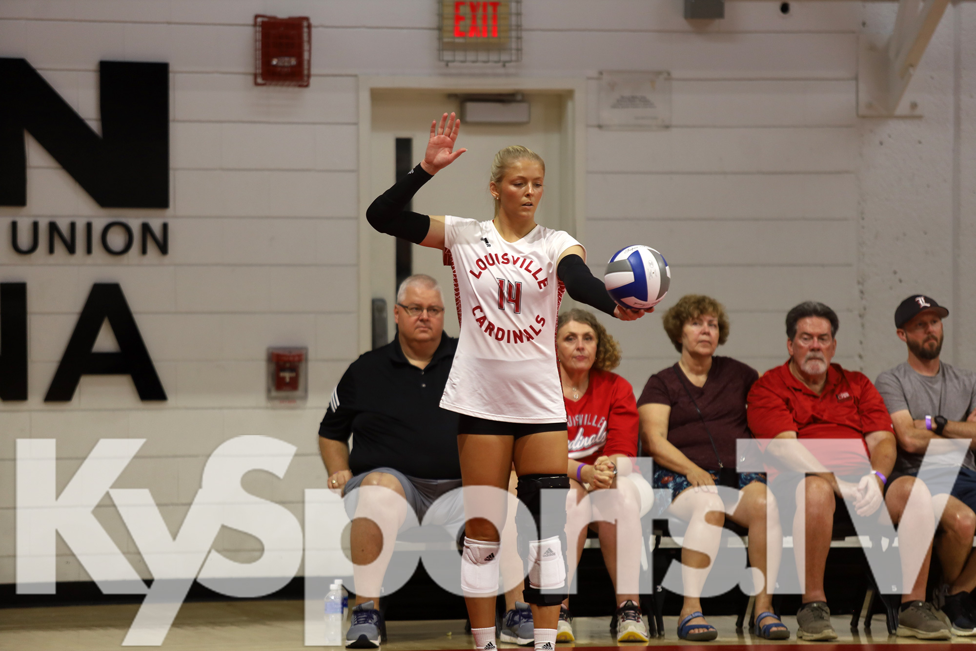 Louisville VB’s DeBeer, Scott Named All-Americans | KySportsTV