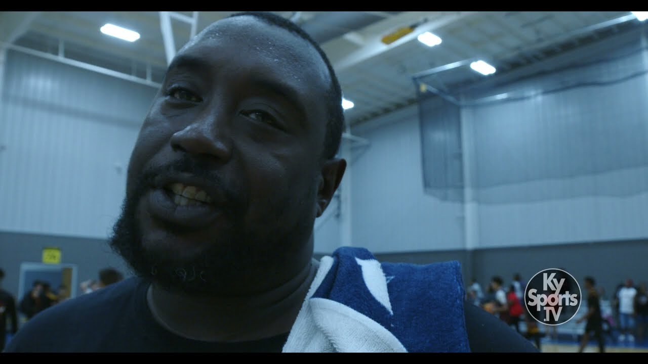 One Team One Dream AAU Basketball Coach Jeffrey Phillips at VEA ...
